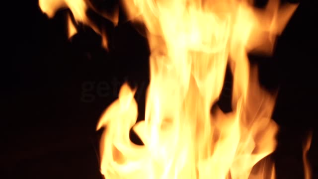 Auto campground - Burning fire and spacing out while staring at ...