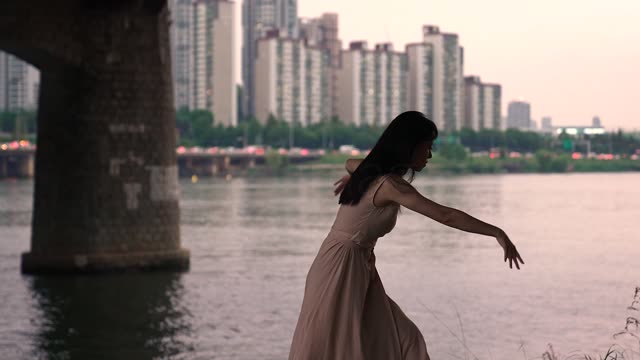 Healing - Woman dancing under bridge over sunset of Han River 동영상 ...