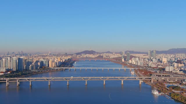 Cheongdamdaegyo Bridge, Yeongdongdaegyo Bridge, Seongsudaegyo Bridge ...