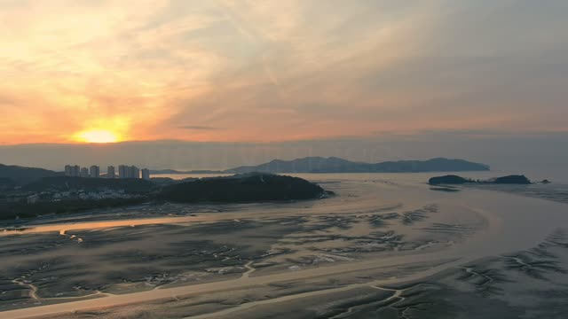 Jung-gu, Yeongjongdo Island, Midan City, Ongjin-gun, mud flat ...