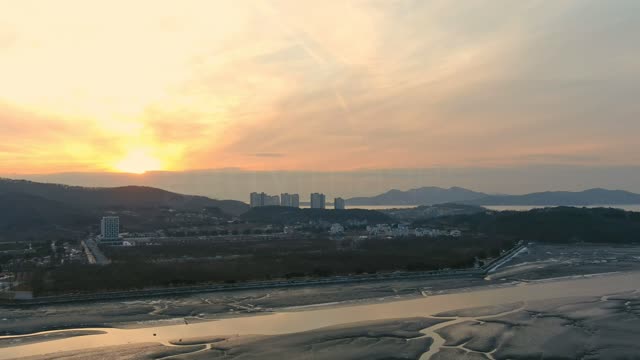 Jung-gu, Yeongjongdo Island, Midan City, Ongjin-gun, mud flat ...