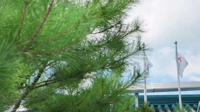 Gyeongsangnam-do, Geochang-gun, Maeulhoegwan in countryside village ...