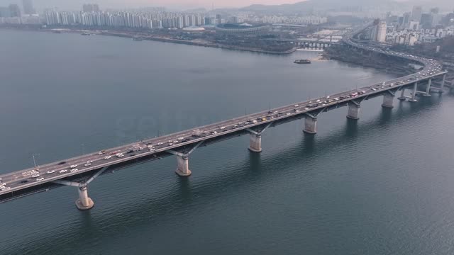 Seoul, Gwangjin-gu, Cheongdam Bridge, traffic, downtown and cityscape ...