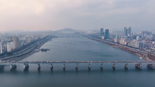 Seoul, Gwangjin-gu, Cheongdam Bridge, traffic, downtown and cityscape ...