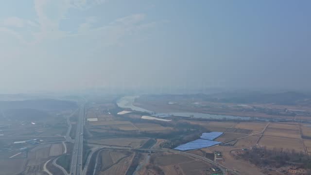 Gyeonggi-do, Paju-si, Imjingang, Biryong Bridge, mountain, rice paddy ...